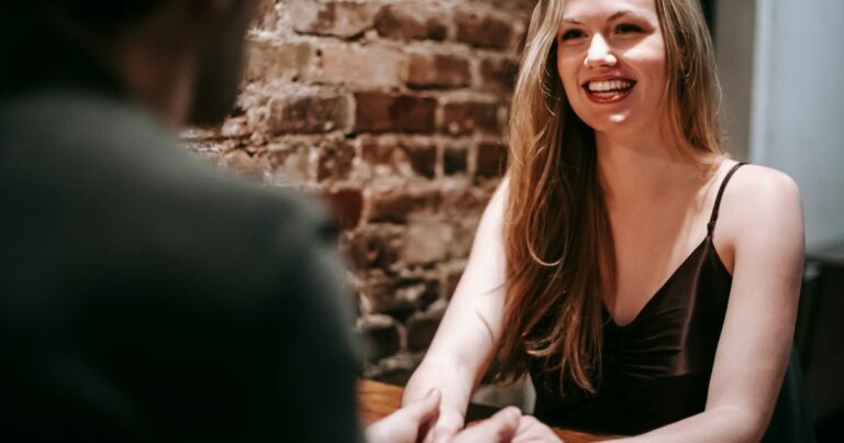 6 Amazing Push-Pull Attraction Techniques That Work