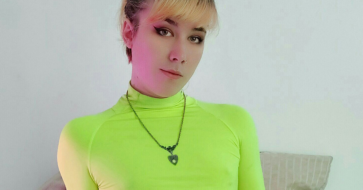 How To Flirt With A Trans Woman - 10 Easy Tips & Tricks! - MingleTips.com